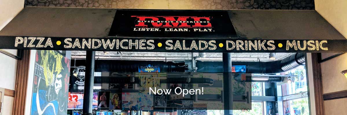 Moline and Davenport Pizza Place & Restaurant | Full Bar | Pizza ...